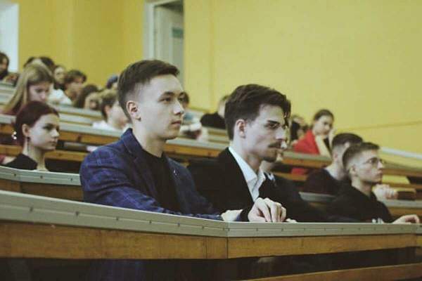 Meeting of RSUH students Alexander Goldman, a SMO combatant - RUSSIAN ...